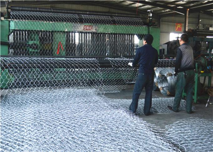 Rockfall Protection Wire Mesh Rock Retaining Wall Pvc Coated Surface
