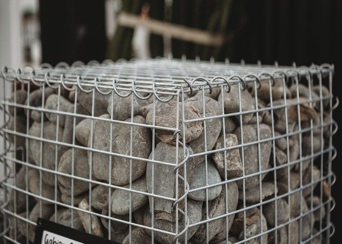 Pvc Coating Zinc Wire Welded Mesh Gabions For Inner House Yard Decoration